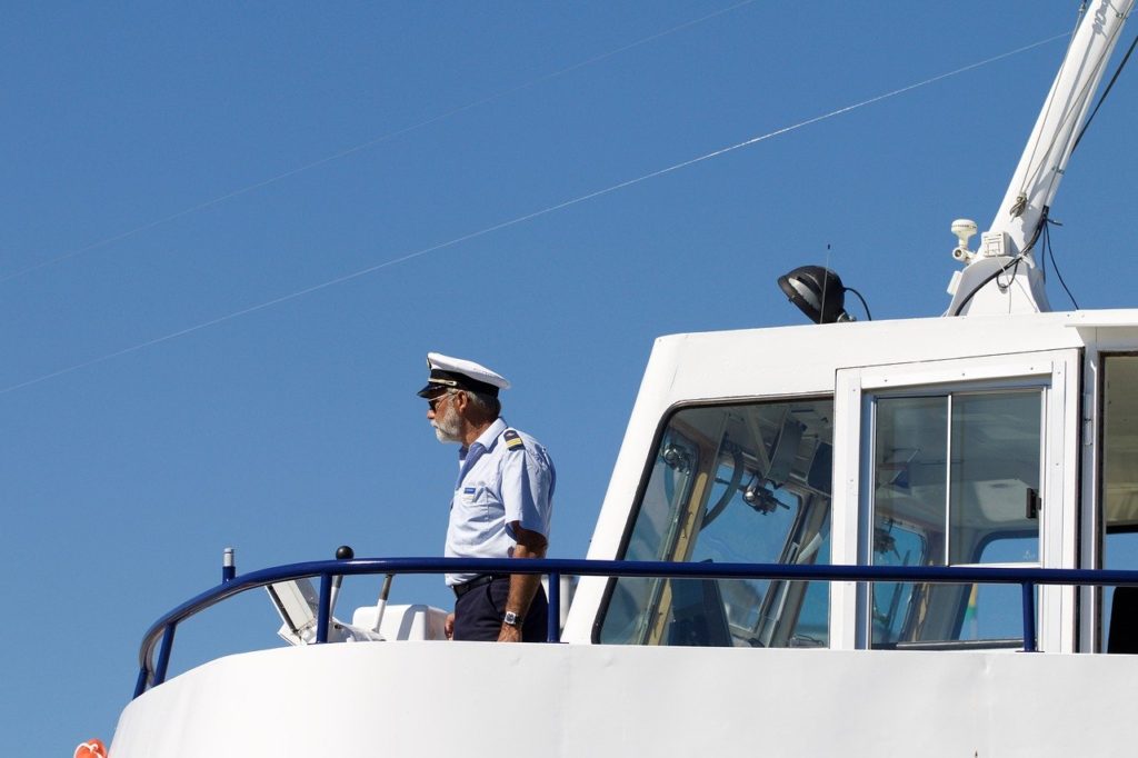 Ship Crew Management: Process & Responsibilities Explained