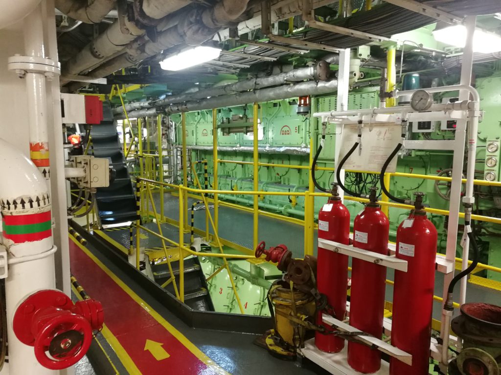 Deciphering the 12 Parts: Anatomy of a Marine Engine