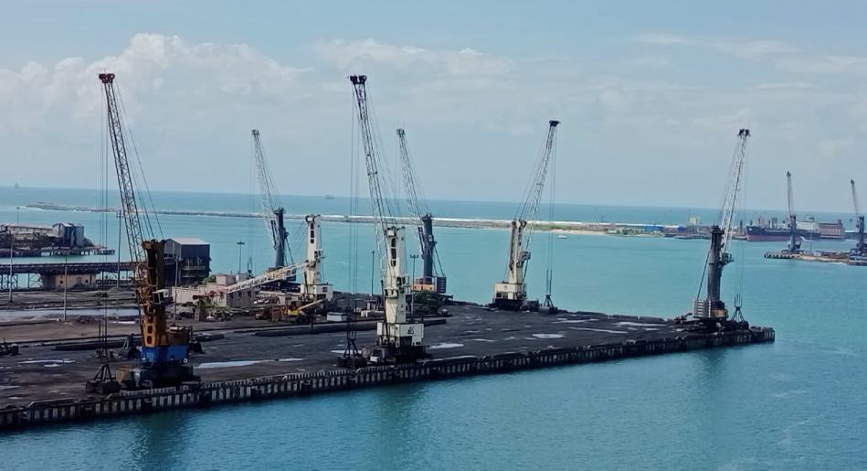 Exploring India's 13 Major Ports: Updated Guide 2023